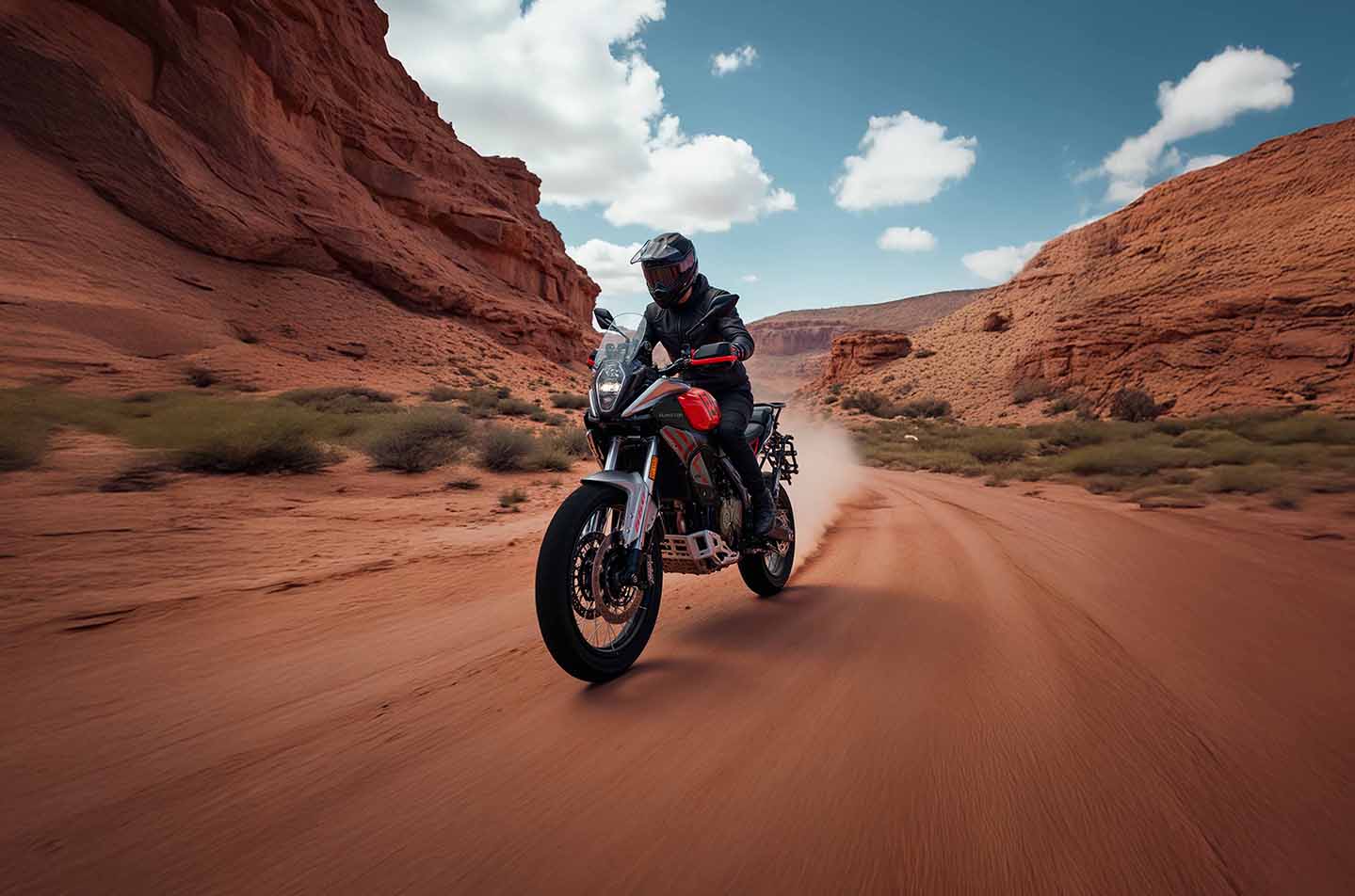 QJMOTOR SRT 550 SX | Adventure 550 cc para terreno y asfalto